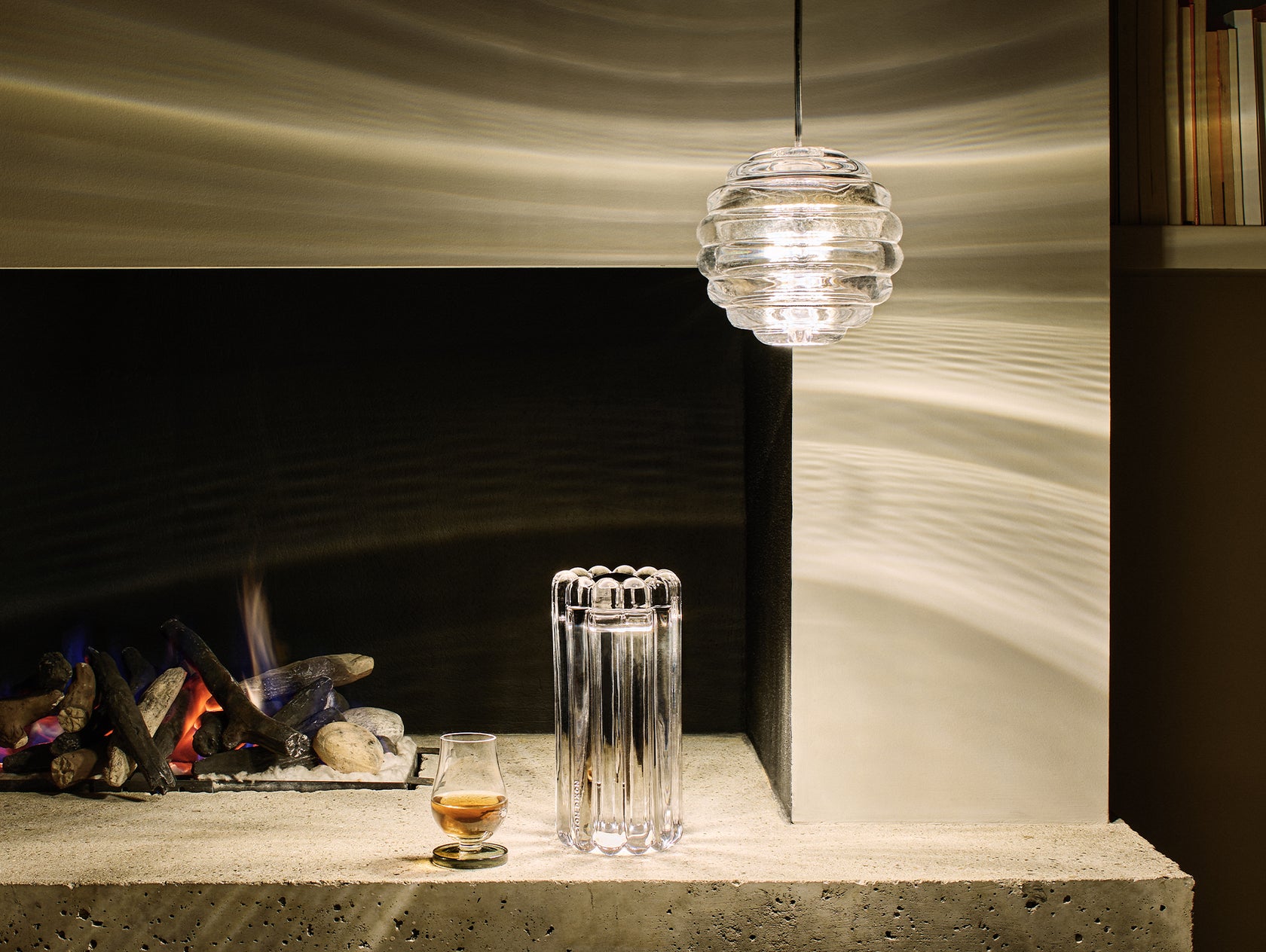 Press Mini Sphere LED Pendant Light by Tom Dixon – Really Well Made