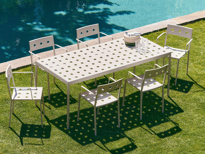 Balcony Outdoor Dining Table by HAY – Really Well Made