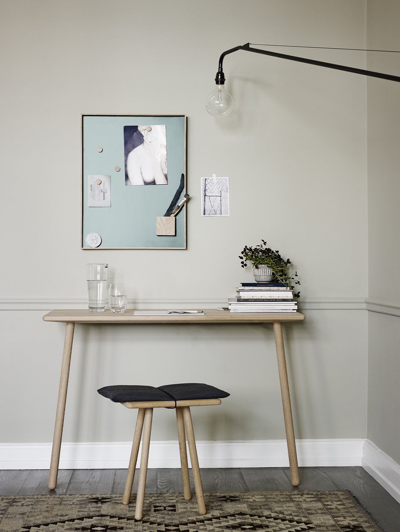 Georg Console Table by Fritz Hansen – Really Well Made