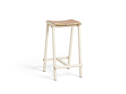 Taburete 8 Bar Stool by HAY – Really Well Made