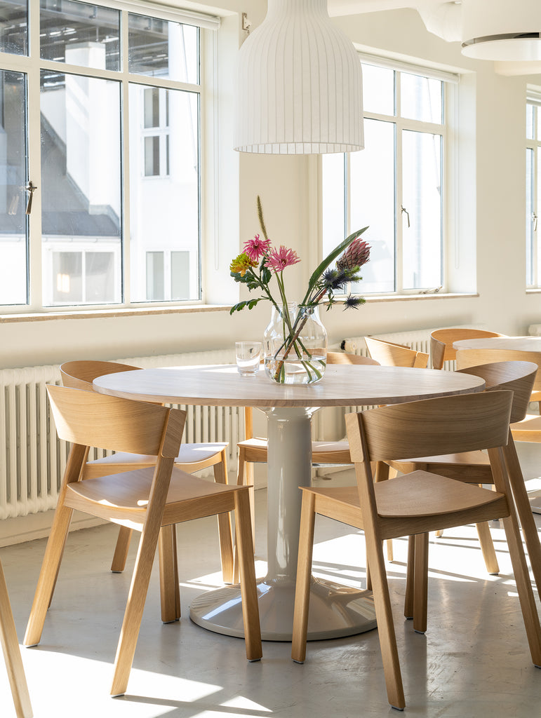 Midst Table by Muuto · Really Well Made