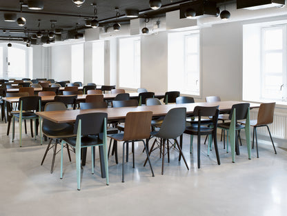 Standard SP Chair by Vitra – Really Well Made