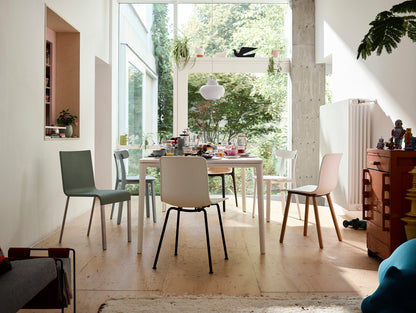 Plate Dining Table by Vitra – Really Well Made