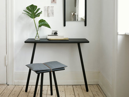 Georg Console Table by Fritz Hansen – Really Well Made