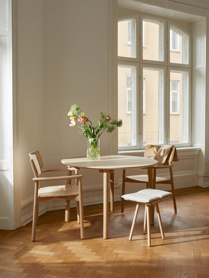 Hven Dining Table by Fritz Hansen – Really Well Made