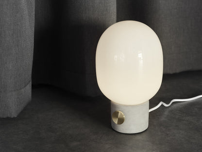 JWDA Table Lamp by Audo Copenhagen – Really Well Made