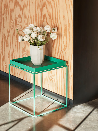 Tray Table by HAY – Really Well Made