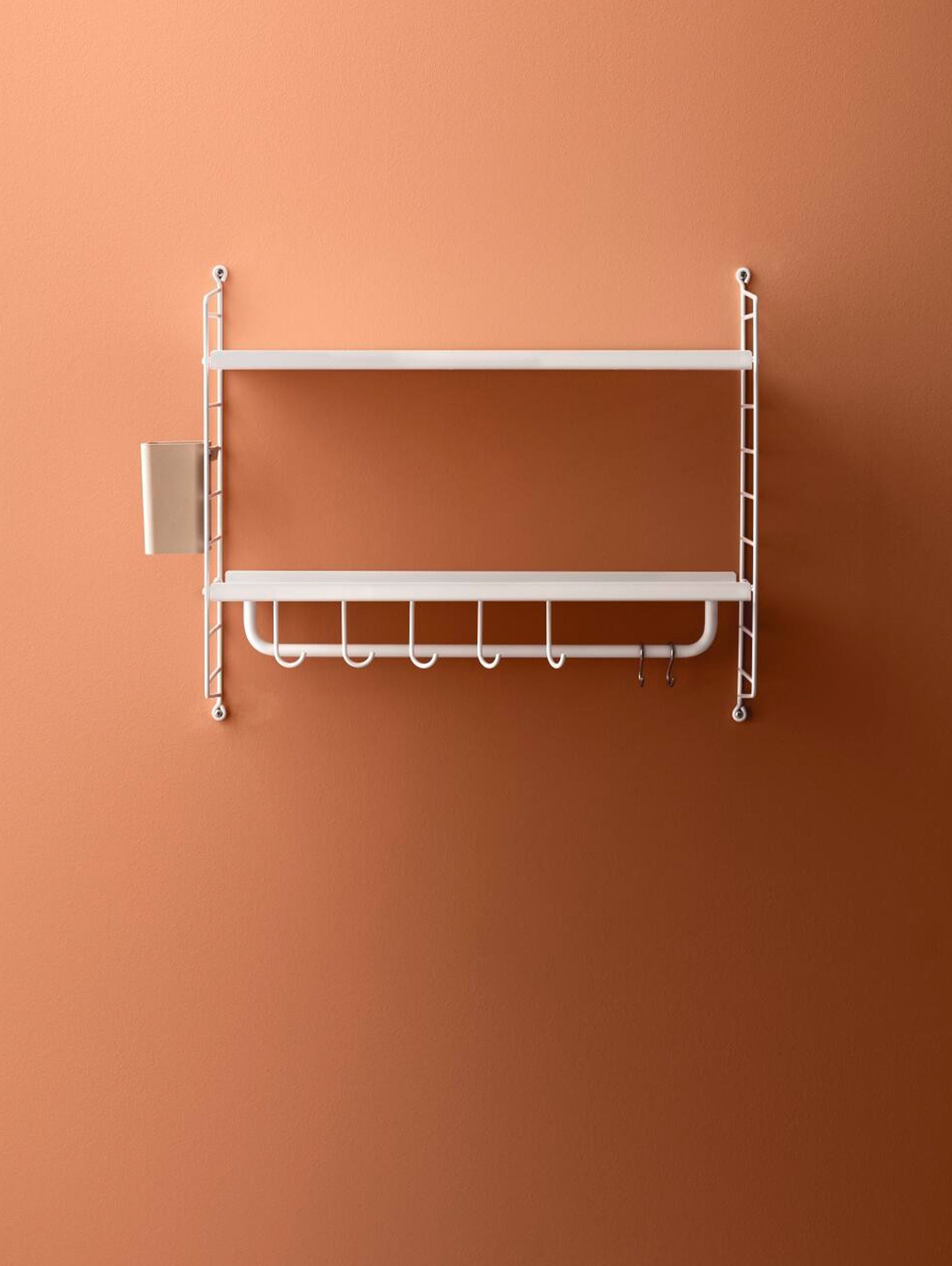 Bathroom Set by String – Really Well Made